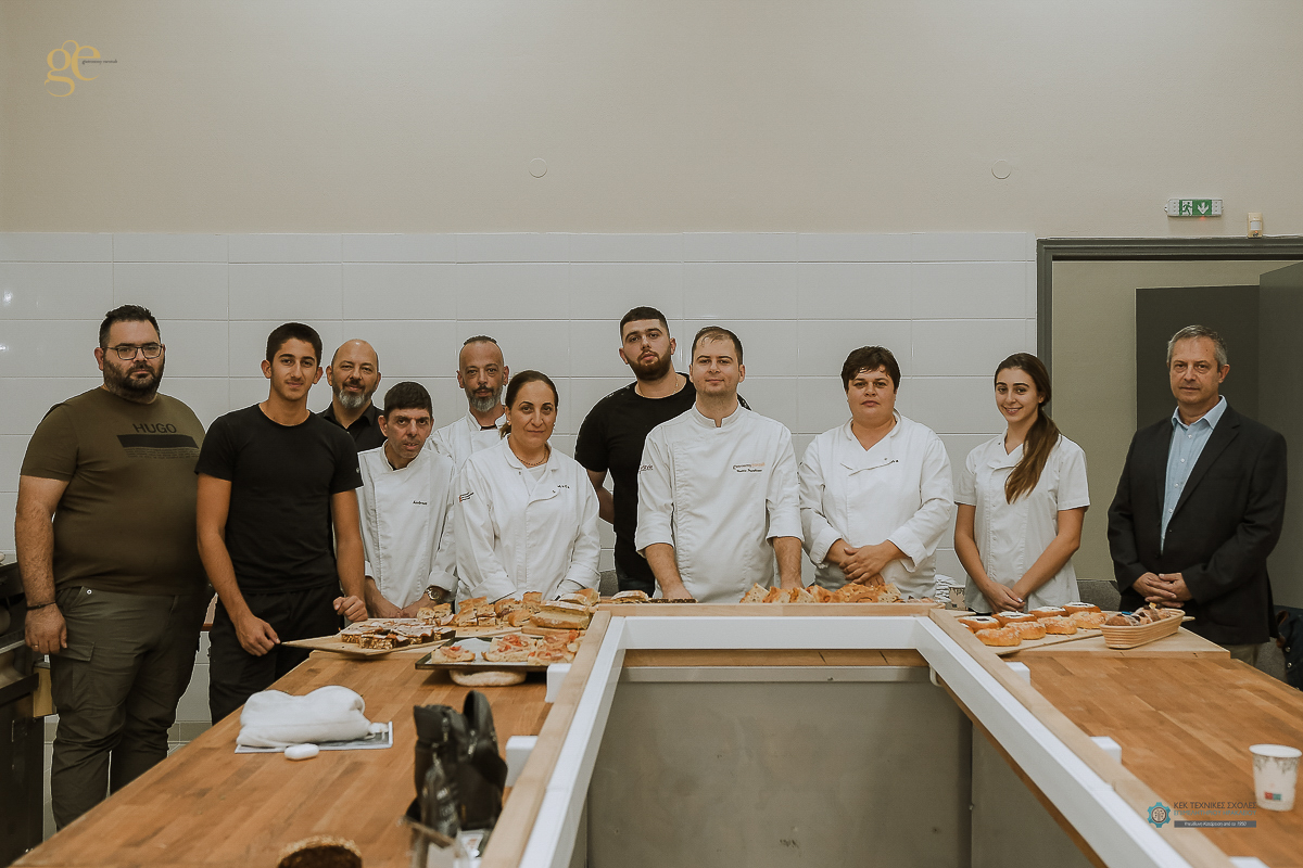 Ηράκλειο:Εξαιρετικές δημιουργίες των αποφοίτων της Σχολής Αρτοποιίας ...